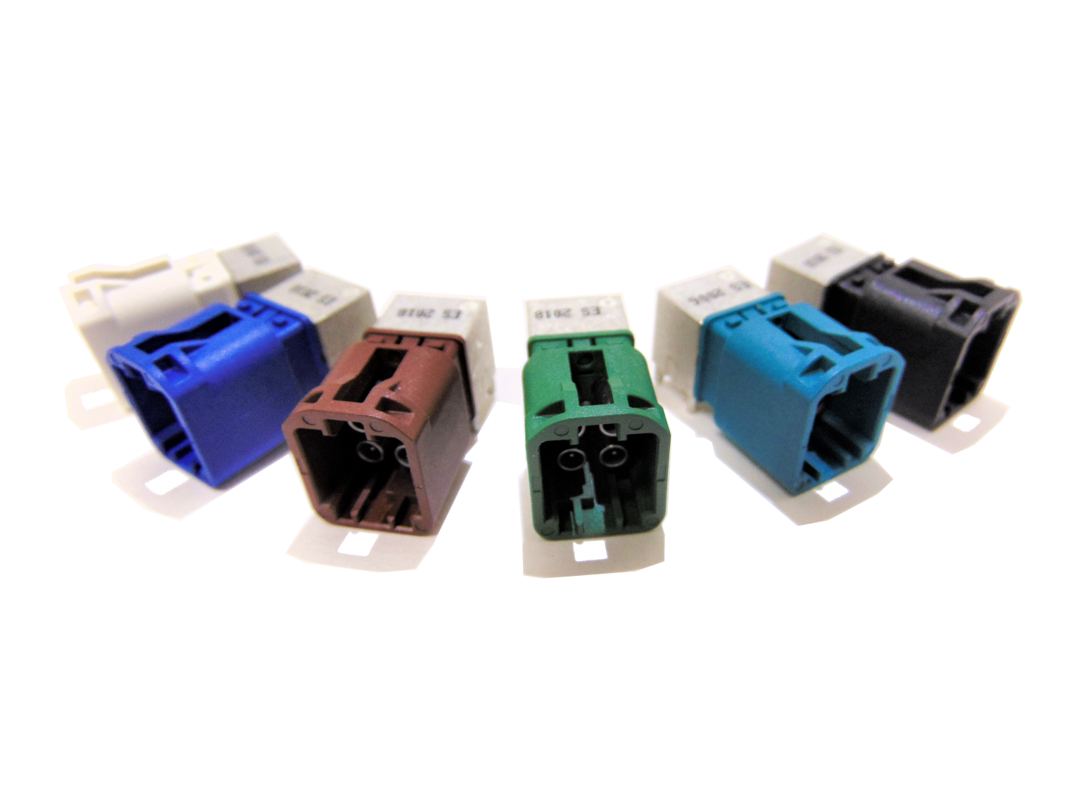 Automotive Quad-Port Mini FAKRA Connectors - Yamaichi Electronics Co